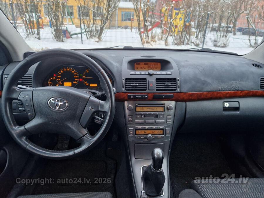 Grey Toyota Avensis 2004 in Tallinn, with an engine capacity of 2.00 L and mileage of 0 thousand km for 990 €, photo 11 on AUTOMOTO.COM.LV