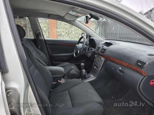 Pelēks Toyota Avensis 2004 Tartu, ar dzinēja tilpumu 2.00 L un nobraukumu 320 tūkst. km par 1800 €, foto 8 vietnē AUTOMOTO.COM.LV