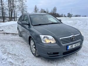 Pelēks Toyota Avensis 2004 Saldus, ar dzinēja tilpumu 2.00 L un nobraukumu 457 tūkst. km par 1300 €, foto 2 vietnē AUTOMOTO.COM.LV