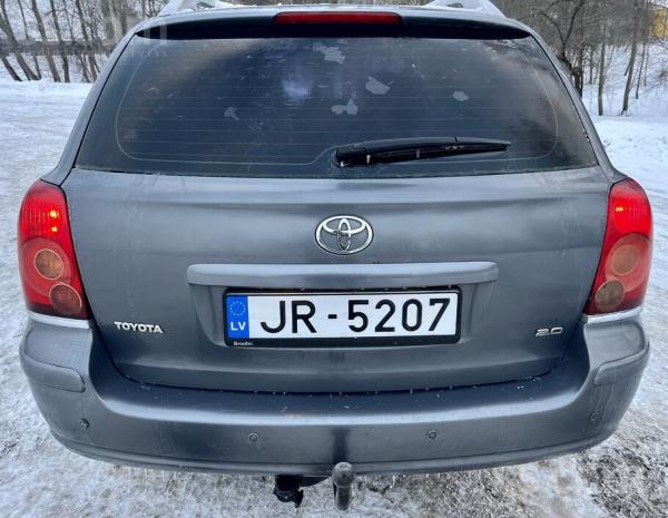 Pelēks Toyota Avensis 2004 Saldus, ar dzinēja tilpumu 2.00 L un nobraukumu 457 tūkst. km par 1300 €, foto 6 vietnē AUTOMOTO.COM.LV
