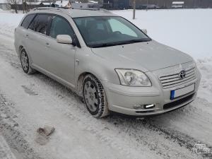 Pelēks Toyota Avensis 2004 Panevēža, ar dzinēja tilpumu 2.00 L un nobraukumu 340 tūkst. km par 1399 €, foto 7 vietnē AUTOMOTO.COM.LV
