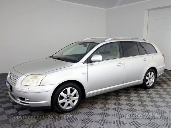 Grey Toyota Avensis 2004 in Tallinn, with an engine capacity of 2.00 L and mileage of 369 thousand km for 1299 €, photo 2 on AUTOMOTO.COM.LV