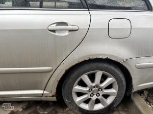 Серый Тойота Авенсис 2004 в Вильнюс, объемом двигателя 2.00 л и пробегом 448 тыс. км за 1000 €, фото 8 на AUTOMOTO.COM.LV