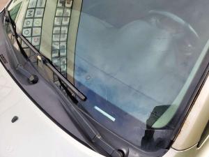 Pelēks Toyota Avensis 2004 Viļņa, ar dzinēja tilpumu 2.00 L un nobraukumu 381 tūkst. km par 1100 €, foto 6 vietnē AUTOMOTO.COM.LV