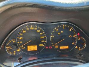 Pelēks Toyota Avensis 2004 Viļņa, ar dzinēja tilpumu 2.00 L un nobraukumu 381 tūkst. km par 1100 €, foto 14 vietnē AUTOMOTO.COM.LV