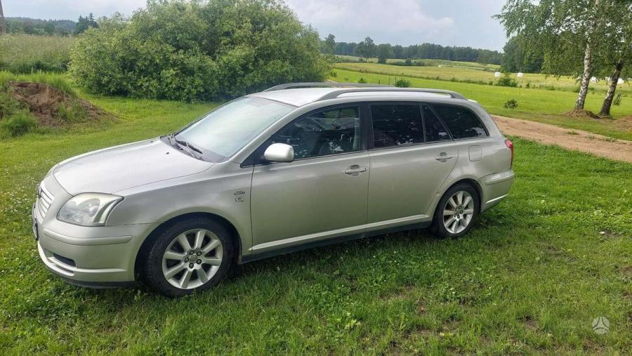 Pelēks Toyota Avensis 2004 Utena, ar dzinēja tilpumu 2.00 L un nobraukumu 430 tūkst. km par 800 €, foto 1 vietnē AUTOMOTO.COM.LV