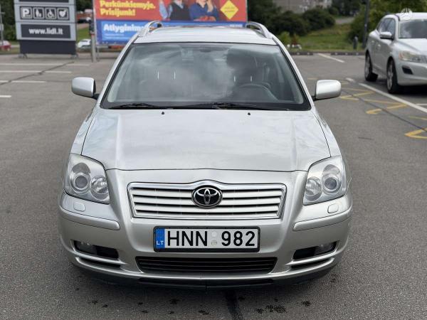 Серый Тойота Авенсис 2004 в Вильнюс, объемом двигателя 1.76 л и пробегом 280 тыс. км за 1450 €, фото 2 на AUTOMOTO.COM.LV