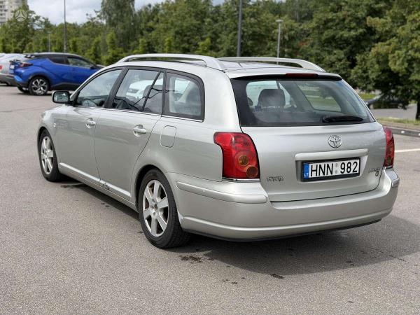 Серый Тойота Авенсис 2004 в Вильнюс, объемом двигателя 1.76 л и пробегом 280 тыс. км за 1450 €, фото 4 на AUTOMOTO.COM.LV