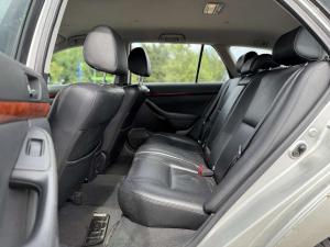 Pelēks Toyota Avensis 2004 Viļņa, ar dzinēja tilpumu 1.76 L un nobraukumu 280 tūkst. km par 1450 €, foto 11 vietnē AUTOMOTO.COM.LV