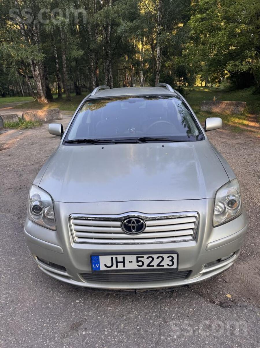 Серый Тойота Авенсис 2004 в Рига, объемом двигателя 2.00 л и пробегом 241 тыс. км за 1750 €, фото 4 на AUTOMOTO.COM.LV