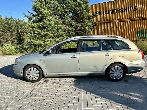 Grey Toyota Avensis 2004 in Vilnius, with an engine capacity of 2.00 L and mileage of 302 thousand km for 1450 €, photo 6 on AUTOMOTO.COM.LV