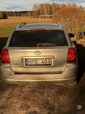 Pelēks Toyota Avensis 2004 Kauņa, ar dzinēja tilpumu 2.00 L un nobraukumu 260 tūkst. km par 1550 €, foto 5 vietnē AUTOMOTO.COM.LV
