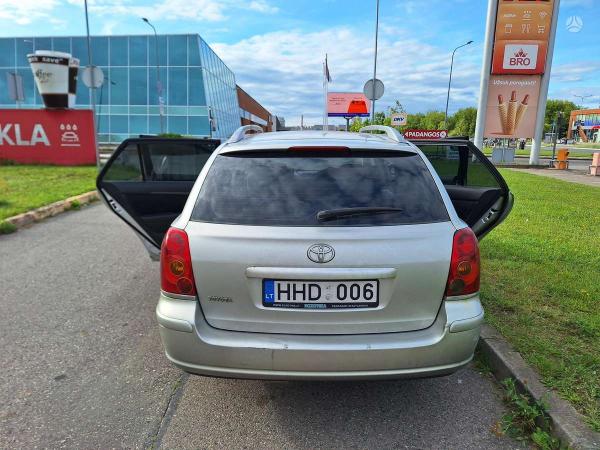 Серый Тойота Авенсис 2004 в Вильнюс, объемом двигателя 2.00 л и пробегом 440 тыс. км за 1100 €, фото 3 на AUTOMOTO.COM.LV