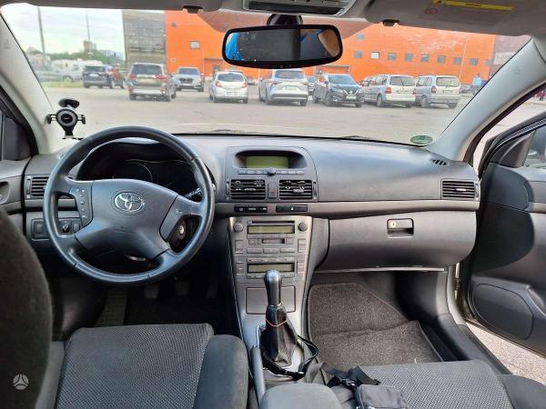 Серый Тойота Авенсис 2004 в Вильнюс, объемом двигателя 2.00 л и пробегом 440 тыс. км за 1100 €, фото 9 на AUTOMOTO.COM.LV