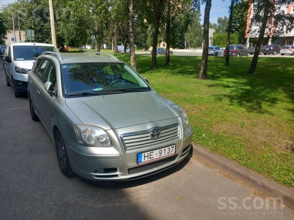 Pelēks Toyota Avensis 2004 Rīga, ar dzinēja tilpumu 1.80 L un nobraukumu 224 tūkst. km par 1450 €, foto 1 vietnē AUTOMOTO.COM.LV