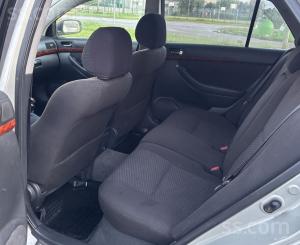 Grey Toyota Avensis 2004 in Daugavpils, with an engine capacity of 2.00 L and mileage of 236 thousand km for 1550 €, photo 19 on AUTOMOTO.COM.LV