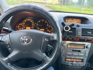 Grey Toyota Avensis 2004 in Daugavpils, with an engine capacity of 2.00 L and mileage of 236 thousand km for 1550 €, photo 24 on AUTOMOTO.COM.LV