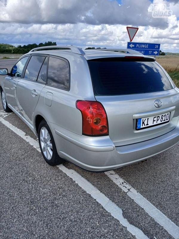 Pelēks Toyota Avensis 2004 Mažeikiai, ar dzinēja tilpumu 2.00 L un nobraukumu 281 tūkst. km par 2650 €, foto 9 vietnē AUTOMOTO.COM.LV