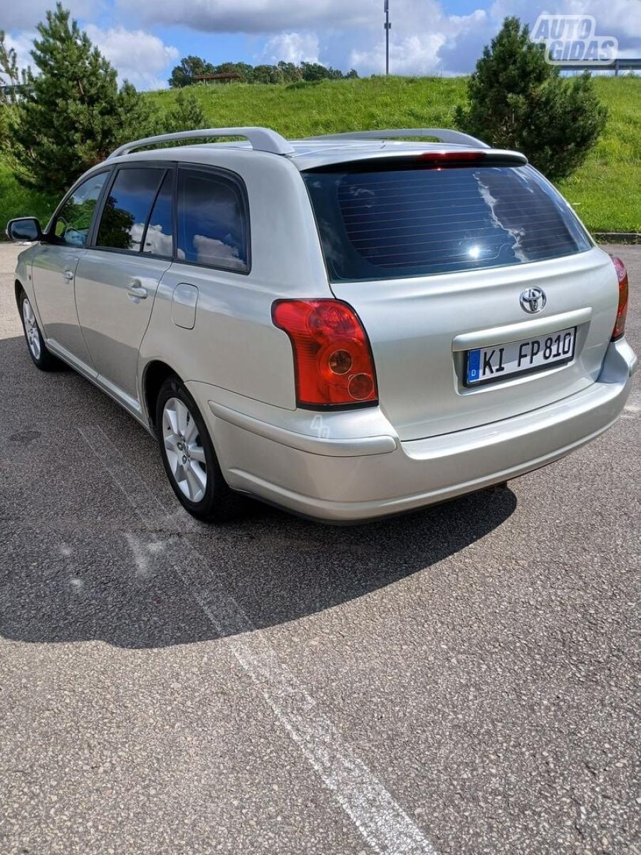 Серый Тойота Авенсис 2004 в Мажейкяй, объемом двигателя 2.00 л и пробегом 281 тыс. км за 2650 €, фото 17 на AUTOMOTO.COM.LV