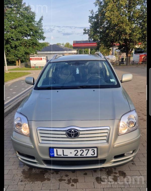 Серый Тойота Авенсис 2004 в Резекне, объемом двигателя 2.00 л и пробегом 376 тыс. км за 1600 €, фото 1 на AUTOMOTO.COM.LV