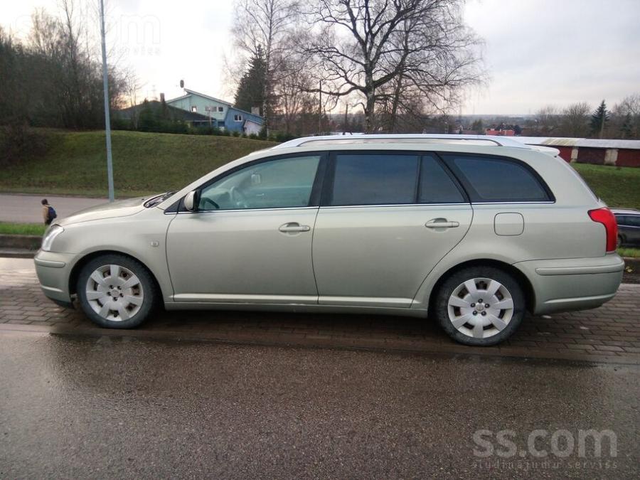 Серый Тойота Авенсис 2004 в Талси, объемом двигателя 2.00 л и пробегом 197 тыс. км за 1500 €, фото 4 на AUTOMOTO.COM.LV