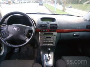 Серый Тойота Авенсис 2004 в Талси, объемом двигателя 2.00 л и пробегом 197 тыс. км за 1500 €, фото 5 на AUTOMOTO.COM.LV