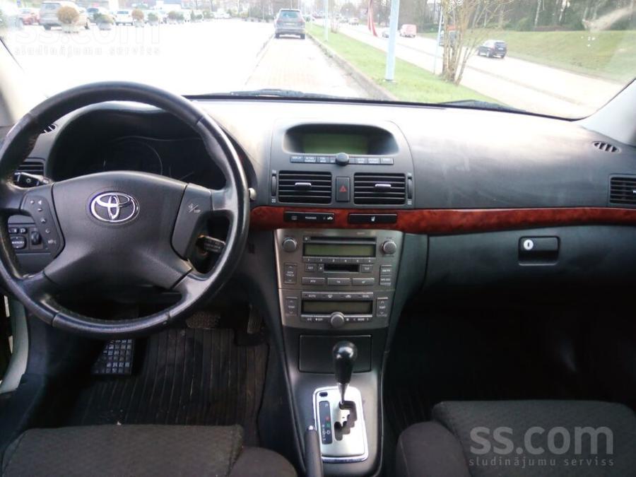 Серый Тойота Авенсис 2004 в Талси, объемом двигателя 2.00 л и пробегом 197 тыс. км за 1500 €, фото 5 на AUTOMOTO.COM.LV