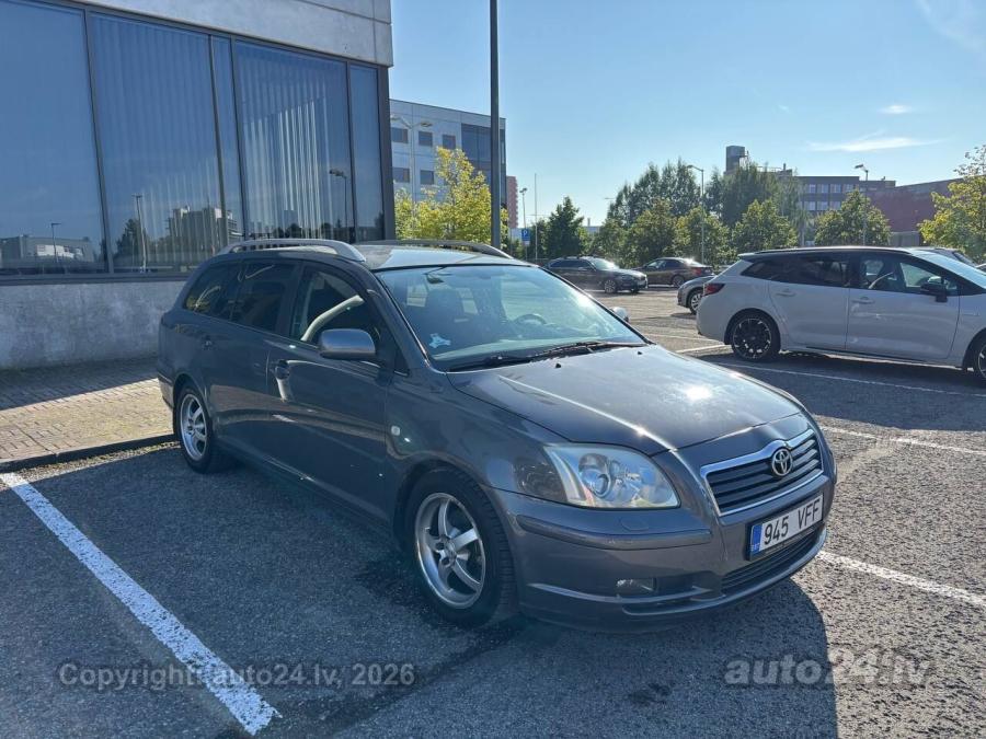 Серый Тойота Авенсис 2004 в Таллин, объемом двигателя 1.80 л и пробегом 310 тыс. км за 999 €, фото 1 на AUTOMOTO.COM.LV
