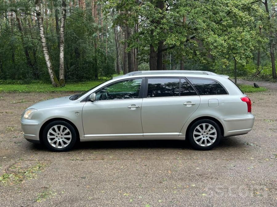 Pelēks Toyota Avensis 2004 Rīga, ar dzinēja tilpumu 2.00 L un nobraukumu 0 tūkst. km par 2399 €, foto 3 vietnē AUTOMOTO.COM.LV