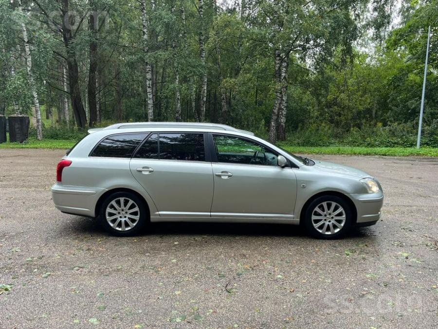 Pelēks Toyota Avensis 2004 Rīga, ar dzinēja tilpumu 2.00 L un nobraukumu 0 tūkst. km par 2399 €, foto 7 vietnē AUTOMOTO.COM.LV