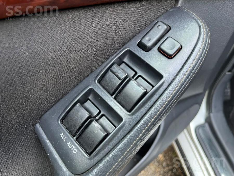 Pelēks Toyota Avensis 2004 Rīga, ar dzinēja tilpumu 2.00 L un nobraukumu 0 tūkst. km par 2399 €, foto 16 vietnē AUTOMOTO.COM.LV