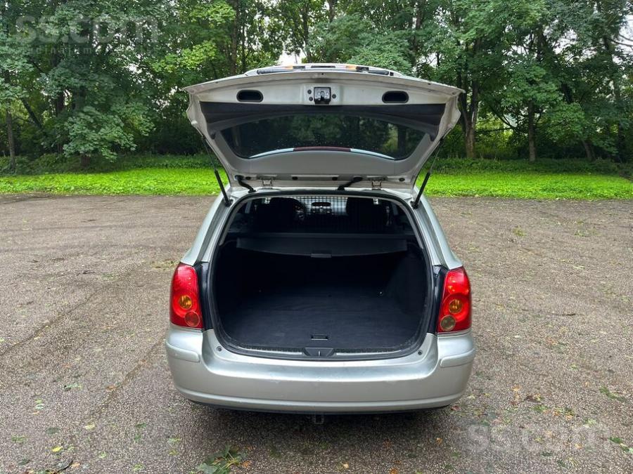 Pelēks Toyota Avensis 2004 Rīga, ar dzinēja tilpumu 2.00 L un nobraukumu 0 tūkst. km par 2399 €, foto 22 vietnē AUTOMOTO.COM.LV