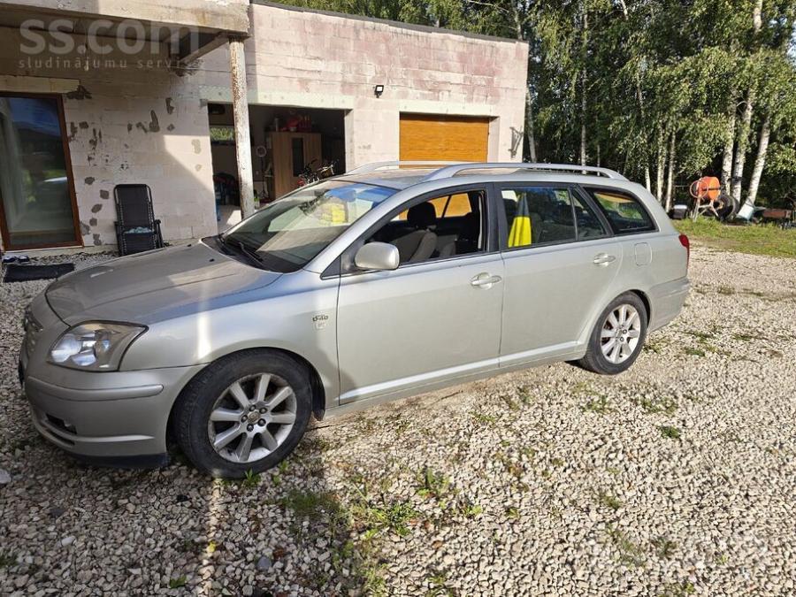 Серый Тойота Авенсис 2004 в Елгава, объемом двигателя 2.00 л и пробегом 453 тыс. км за 1600 €, фото 4 на AUTOMOTO.COM.LV