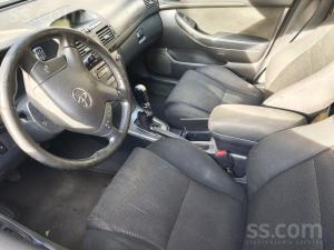 Серый Тойота Авенсис 2004 в Елгава, объемом двигателя 2.00 л и пробегом 453 тыс. км за 1600 €, фото 6 на AUTOMOTO.COM.LV