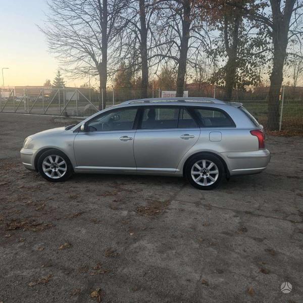 Серый Тойота Авенсис 2004 в Укмерге, объемом двигателя 1.80 л и пробегом 246 тыс. км за 1500 €, фото 7 на AUTOMOTO.COM.LV