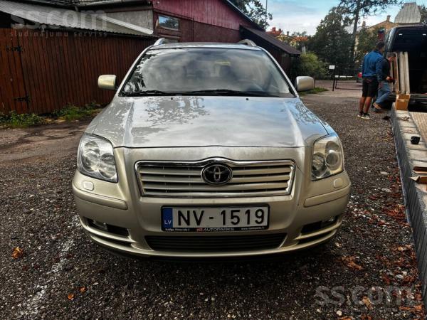 Pelēks Toyota Avensis 2004 Jūrmala, ar dzinēja tilpumu 1.80 L un nobraukumu 264 tūkst. km par 2900 €, foto 5 vietnē AUTOMOTO.COM.LV