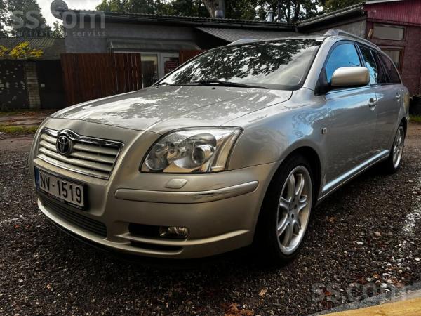 Pelēks Toyota Avensis 2004 Jūrmala, ar dzinēja tilpumu 1.80 L un nobraukumu 264 tūkst. km par 2900 €, foto 8 vietnē AUTOMOTO.COM.LV
