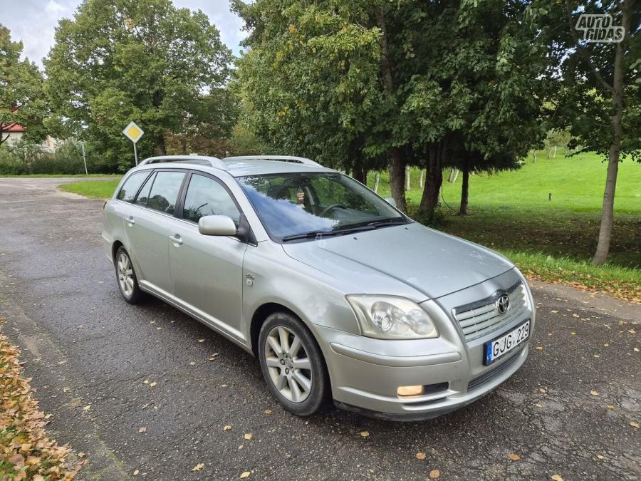 Pelēks Toyota Avensis 2004 Telšiai, ar dzinēja tilpumu 2.00 L un nobraukumu 340 tūkst. km par 1430 €, foto 5 vietnē AUTOMOTO.COM.LV
