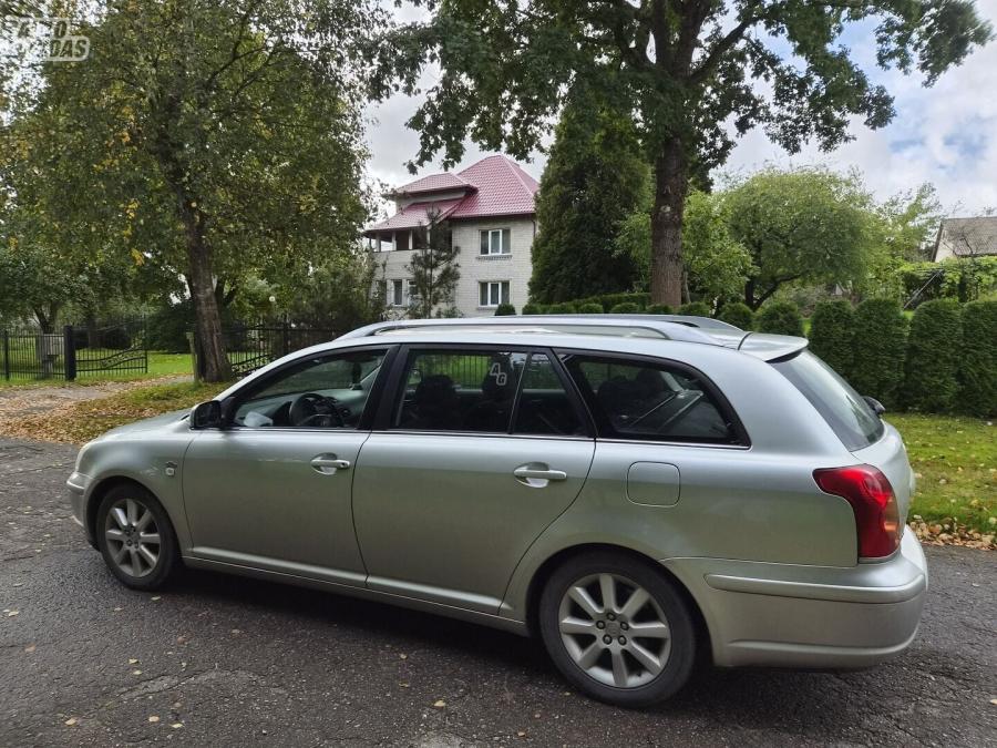 Pelēks Toyota Avensis 2004 Telšiai, ar dzinēja tilpumu 2.00 L un nobraukumu 340 tūkst. km par 1430 €, foto 10 vietnē AUTOMOTO.COM.LV