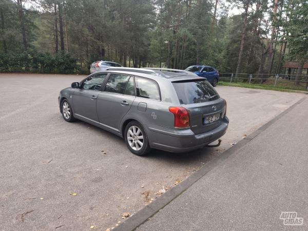 Pelēks Toyota Avensis 2004 Ignalina, ar dzinēja tilpumu 2.00 L un nobraukumu 363 tūkst. km par 1500 €, foto 4 vietnē AUTOMOTO.COM.LV