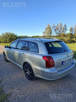 Серый Тойота Авенсис 2004 в Лиепая, объемом двигателя 2.00 л и пробегом 390 тыс. км за 1300 €, фото 5 на AUTOMOTO.COM.LV