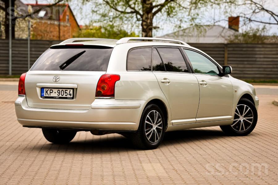 Pelēks Toyota Avensis 2005 Jelgava, ar dzinēja tilpumu 2.00 L un nobraukumu 0 tūkst. km par 4100 €, foto 5 vietnē AUTOMOTO.COM.LV