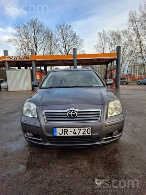 Grey Toyota Avensis 2005 in Riga, with an engine capacity of 2.20 L and mileage of 214 thousand km for 2180 €, photo 5 on AUTOMOTO.COM.LV