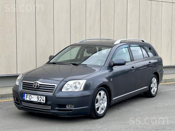 Grey Toyota Avensis 2005 in Riga, with an engine capacity of 2.00 L and mileage of 262 thousand km for 2650 €, photo 1 on AUTOMOTO.COM.LV