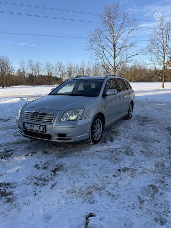 Pelēks Toyota Avensis 2005 Pasvalys, ar dzinēja tilpumu 2.00 L un nobraukumu 297 tūkst. km par 900 €, foto 1 vietnē AUTOMOTO.COM.LV