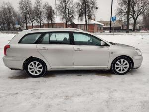Grey Toyota Avensis 2005 in Alytus, with an engine capacity of 2.00 L and mileage of 444 thousand km for 1300 €, photo 3 on AUTOMOTO.COM.LV