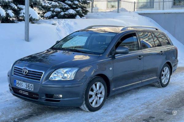 Grey Toyota Avensis 2005 in Vilnius, with an engine capacity of 2.23 L and mileage of 329 thousand km for 1300 €, photo 2 on AUTOMOTO.COM.LV