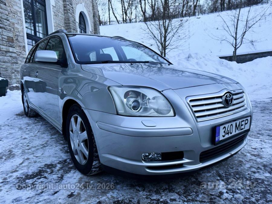 Pelēks Toyota Avensis 2005 Tallina, ar dzinēja tilpumu 1.80 L un nobraukumu 298 tūkst. km par 1999 €, foto 2 vietnē AUTOMOTO.COM.LV