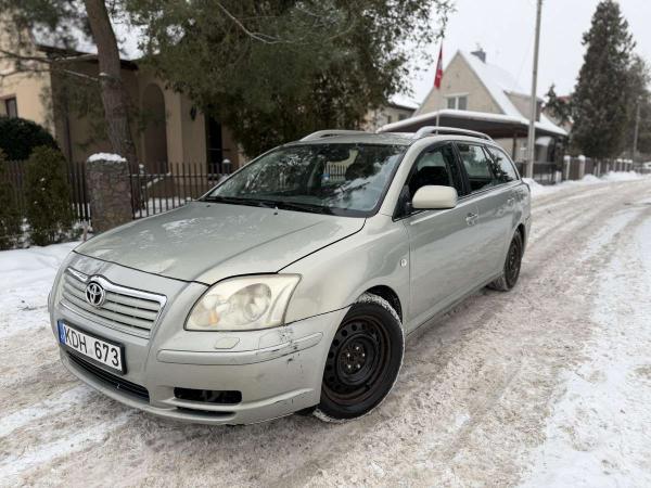 Grey Toyota Avensis 2005 in Kaunas, with an engine capacity of 2.00 L and mileage of 400 thousand km for 1250 €, photo 1 on AUTOMOTO.COM.LV