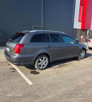 Grey Toyota Avensis 2005 in Tallinn, with an engine capacity of 2.20 L and mileage of 212 thousand km for 3199 €, photo 2 on AUTOMOTO.COM.LV